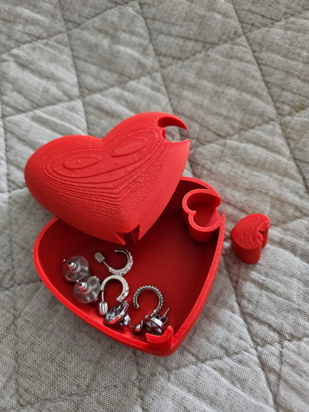 Heart lock box by lbllab3d - MakerWorld
