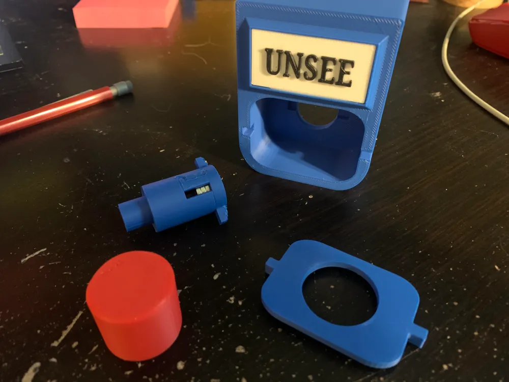 Unsee Magnetic button by spoomplys - MakerWorld