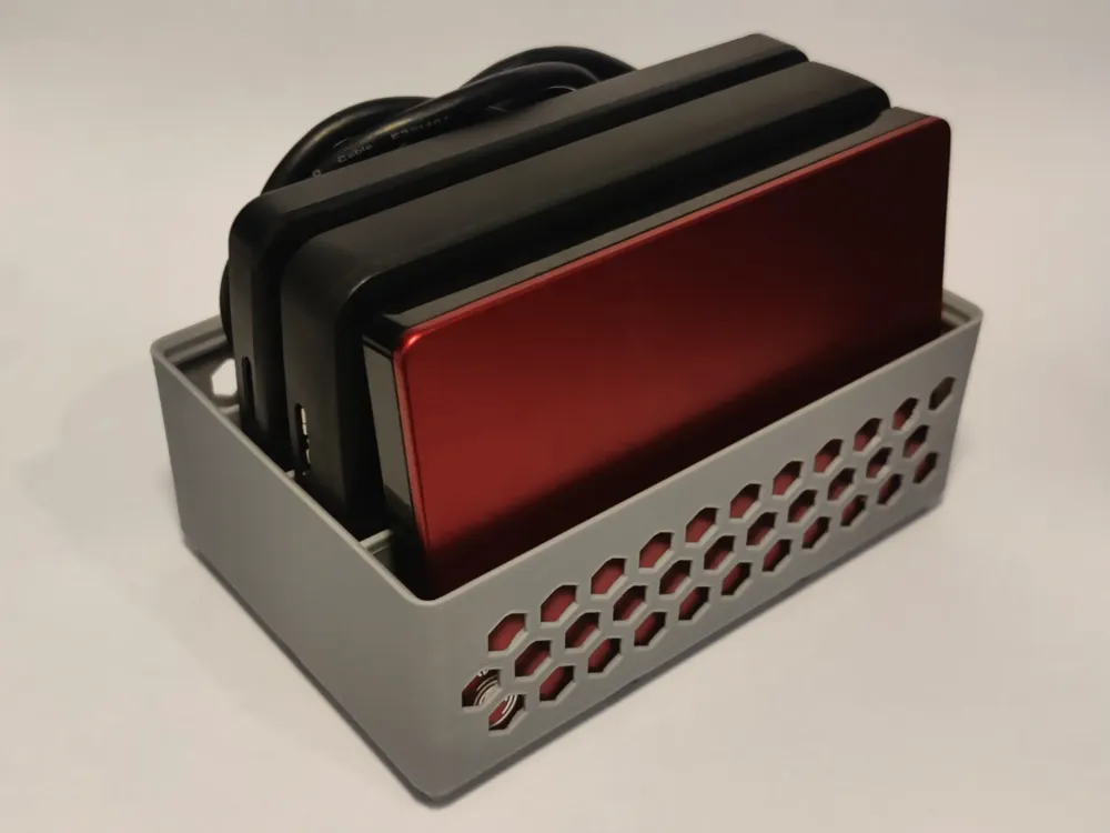 Gridfinity Bin 2x3 - Divided 1x4 - Hex Wall Remixed by Levi Moore ...