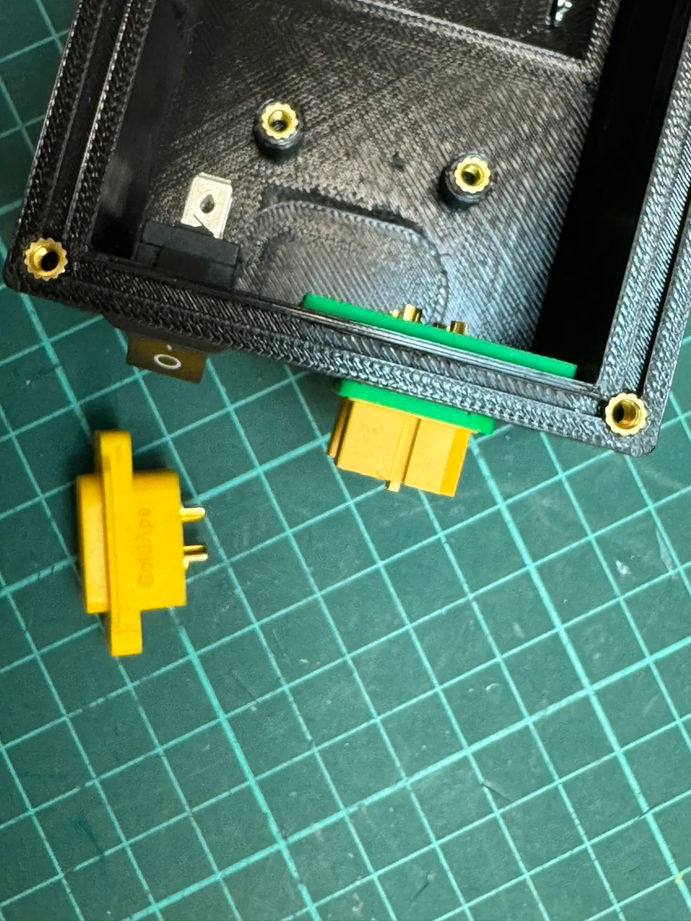 Connector XT60E-F / XT60E-M - XT60 female / male by Cerwajz - MakerWorld