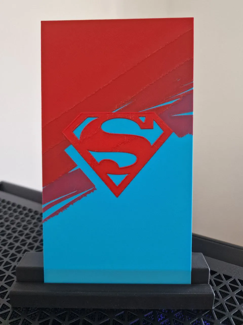 Superman Logo Hueforge by Heraes MakerWorld: Download Free 3D Models