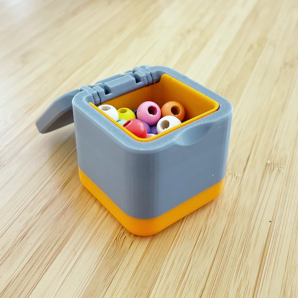 Small Box with Antiparallelogram Hinge - Free 3D Print Model - MakerWorld