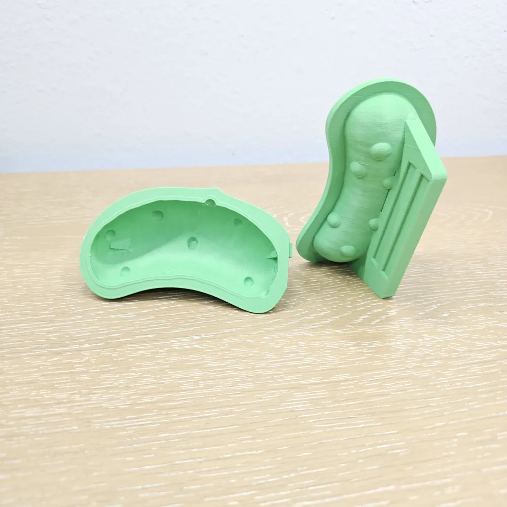 Pickle Snow Missiles - Snowball Mold by Fyre3d MakerWorld: Download ...