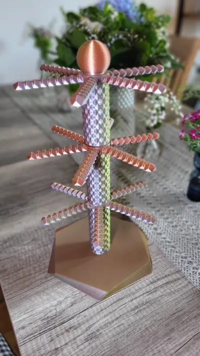 Spinning Keychain Display by Art Design. 3D MakerWorld: Download Free ...