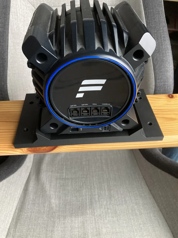 Fanatec GT DD Pro 3-point to 4/5-hole Mount - Free 3D Print Model ...