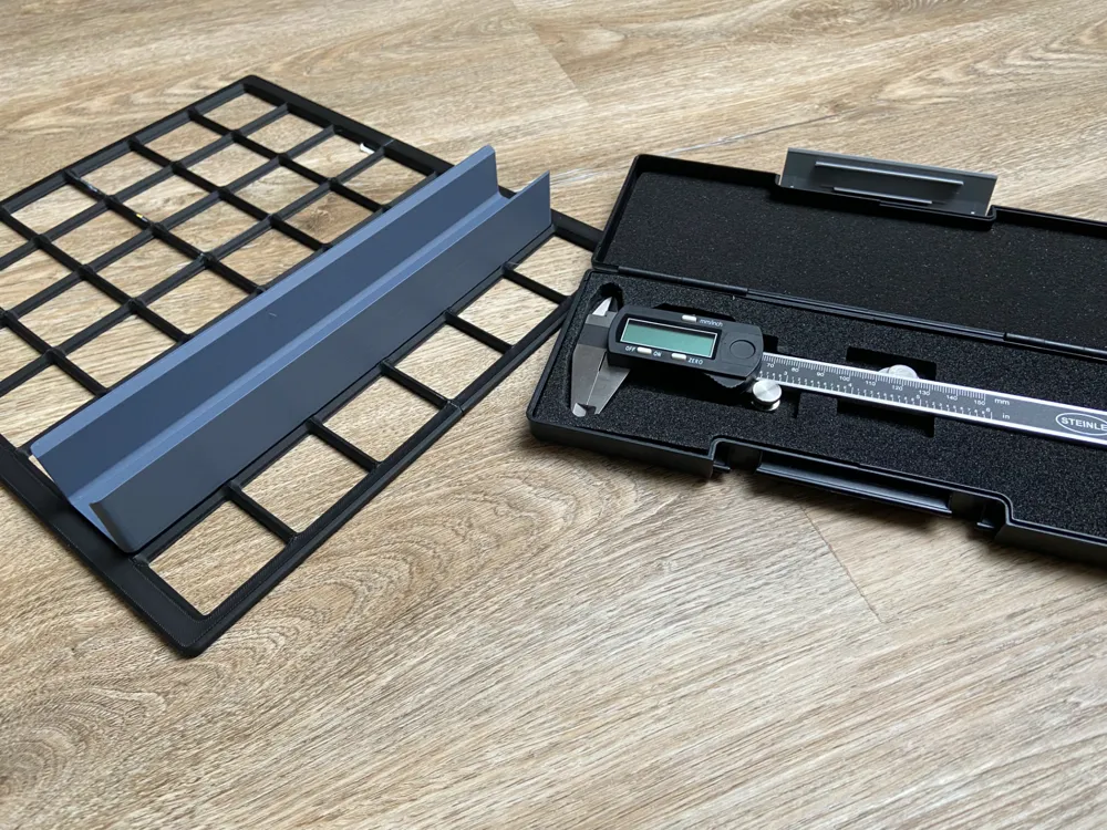 Gridfinity Caliper Case Holder 1x6 by BitsAndRobots - MakerWorld