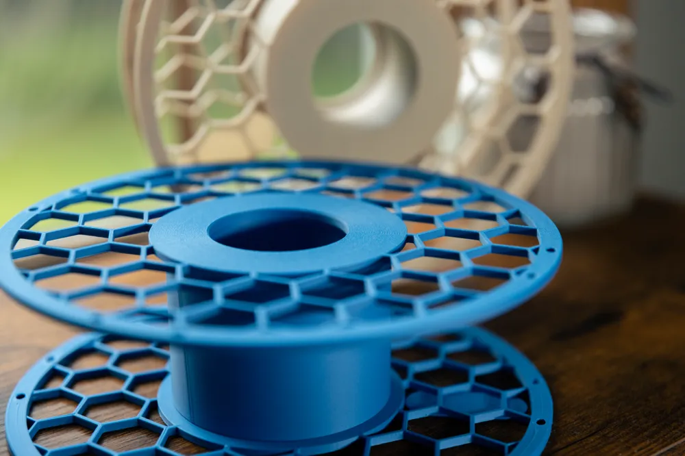 Reusable Hex Spool - Free 3D Print Model - MakerWorld