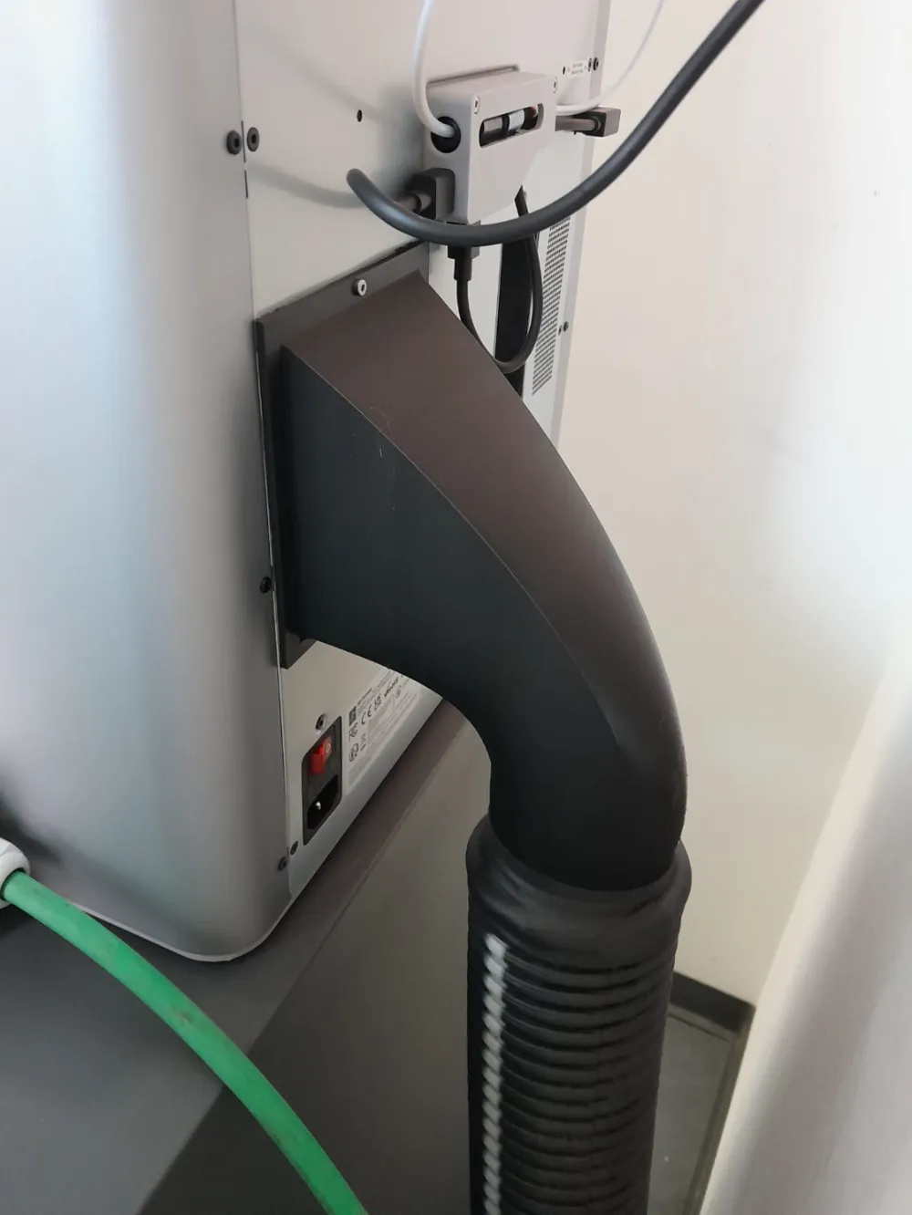 Bambulab X1C Exhaust Vent Adapter for 75-80mm pipe by ALBY_3D - MakerWorld