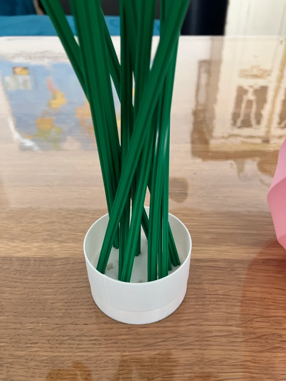 Vase for brics flowers with insert by LagForLag MakerWorld: Download ...