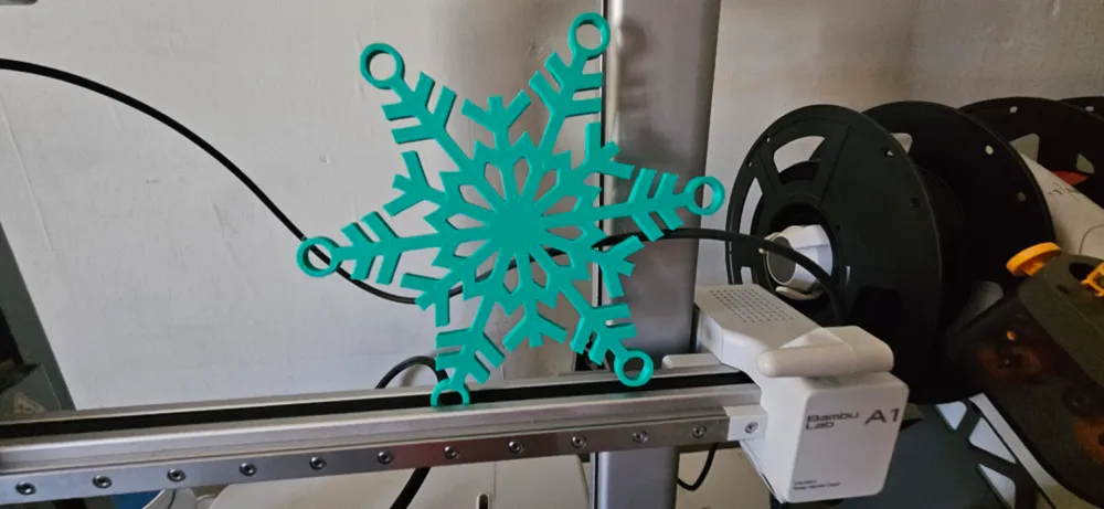 Large Christmas snow flake tree ornament by Simple£D - MakerWorld