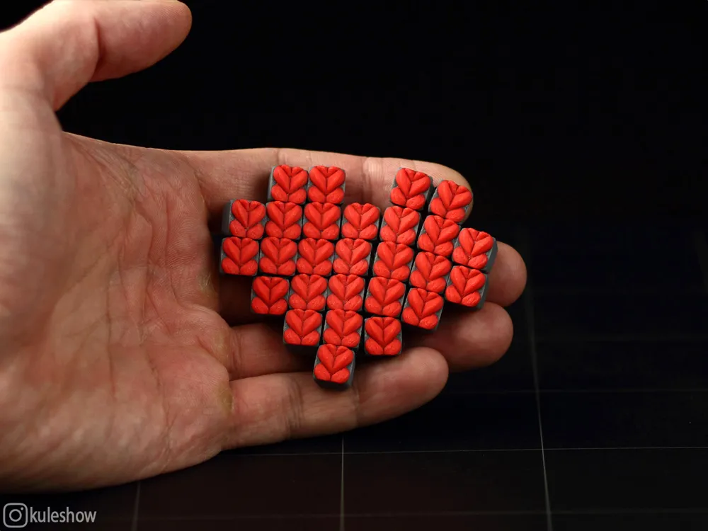 Knitted Flexible Pixel Heart - Free 3D Print Model - MakerWorld