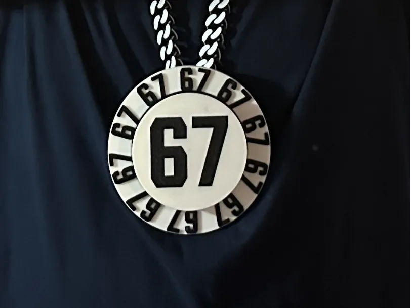 6 7 Spinner Hype Chain by Hart's Custom Designs MakerWorld: Download ...