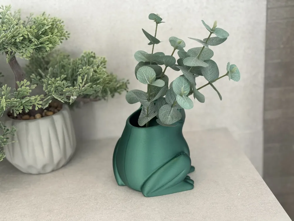 Froggy Planter by Stigern MakerWorld: Download Free 3D Models
