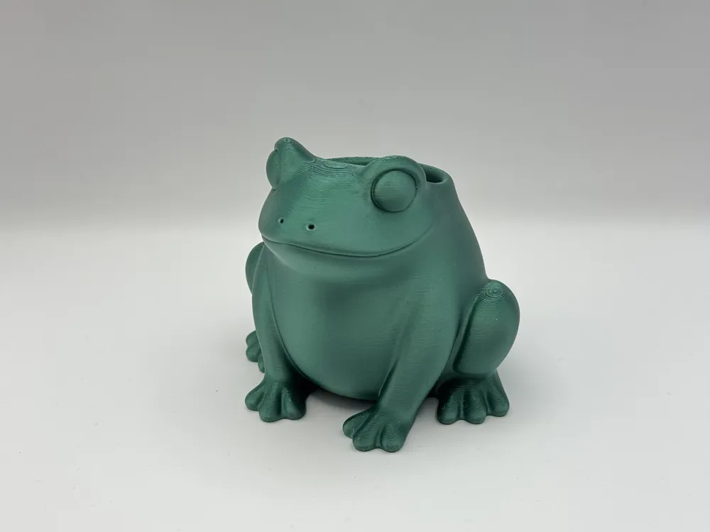 Froggy Planter by Stigern MakerWorld: Download Free 3D Models