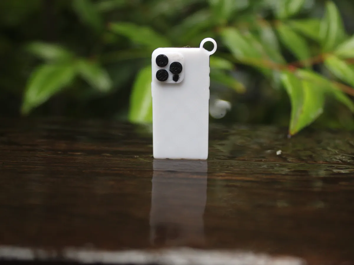 iPhone 14 Pro Keychain - Free 3D Print Model - MakerWorld