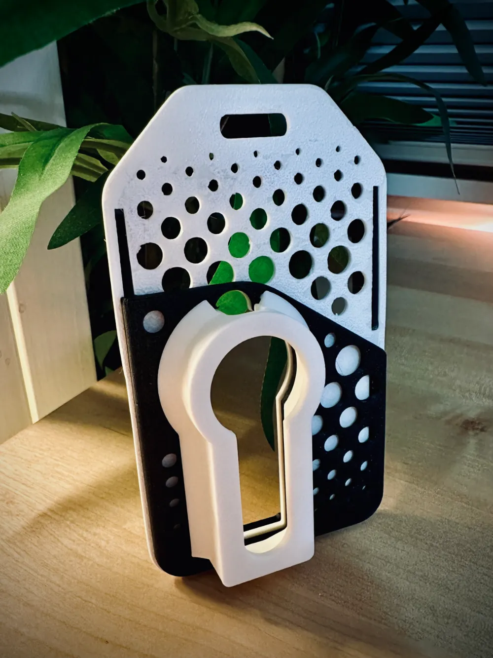 Modular Badge Holders (RSA + Card) - Free 3D Print Model - MakerWorld