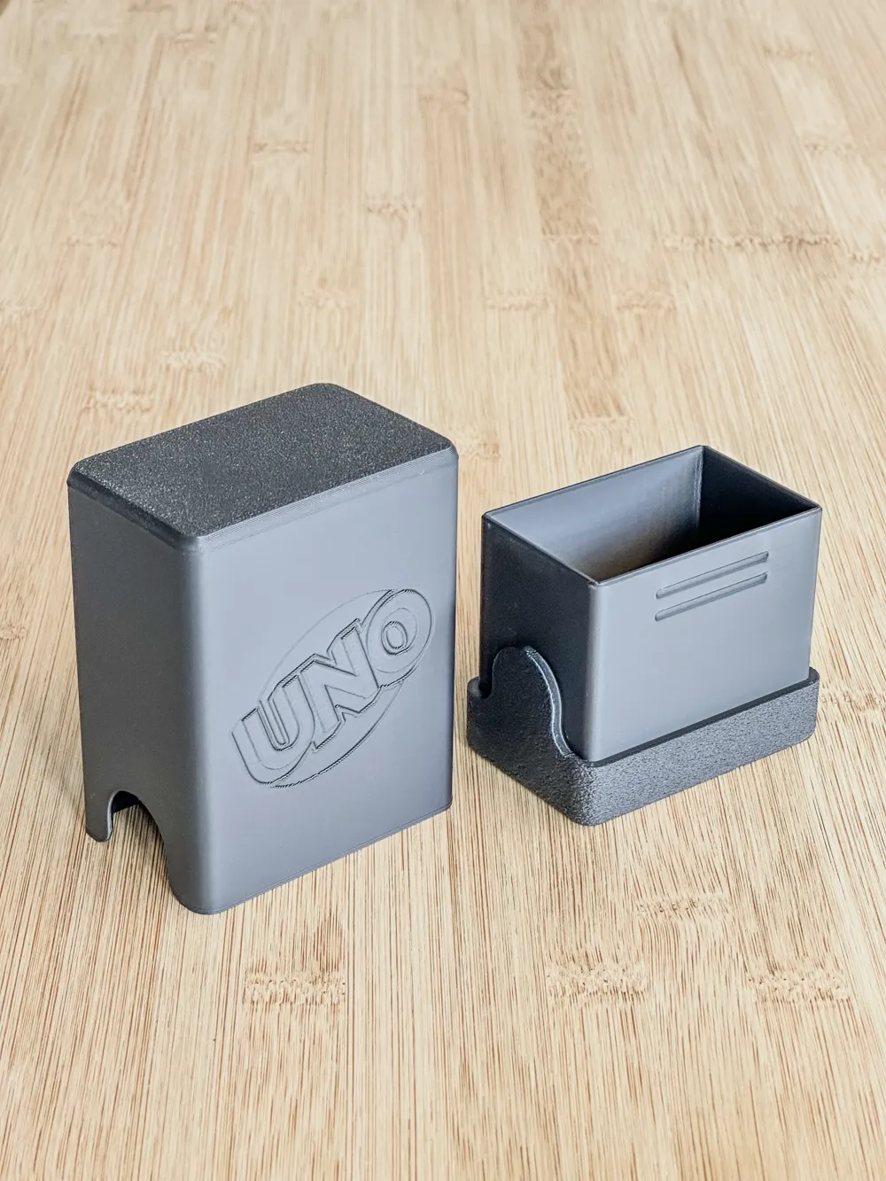 UNO card case by Roland Schaal MakerWorld: Download Free 3D Models