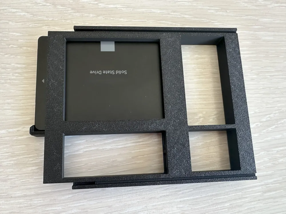 Jonsbo Nas Case 2.5" HDD / SSD tray frame by Wilikskiller MakerWorld ...