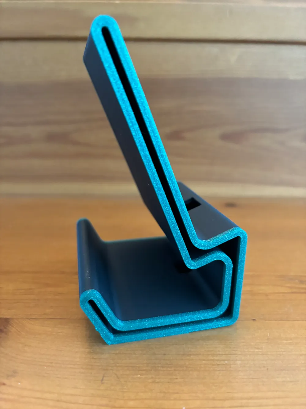 Phone Stand by 3DFashionFreak - MakerWorld