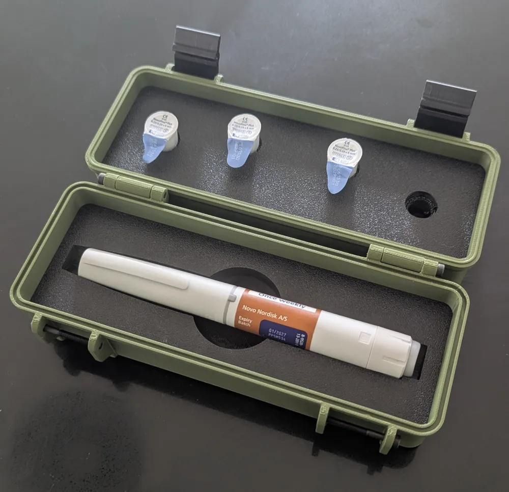 Epipen Rugged Storage Box Remixed by Batmanfan67 - MakerWorld