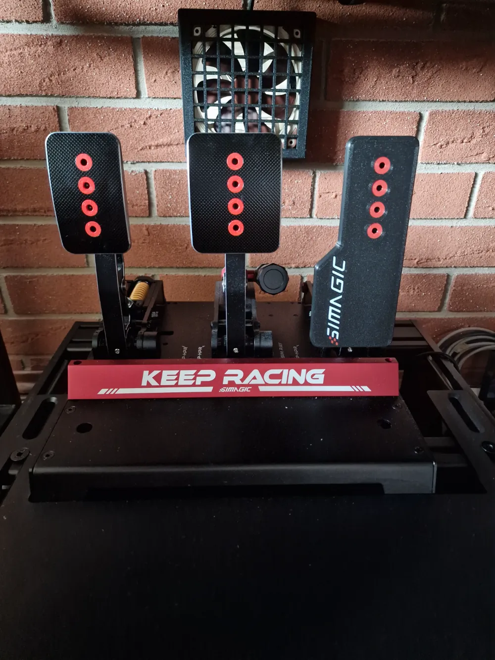 Simagic P1000 throttle long plate by SeltinoCZ MakerWorld: Download ...