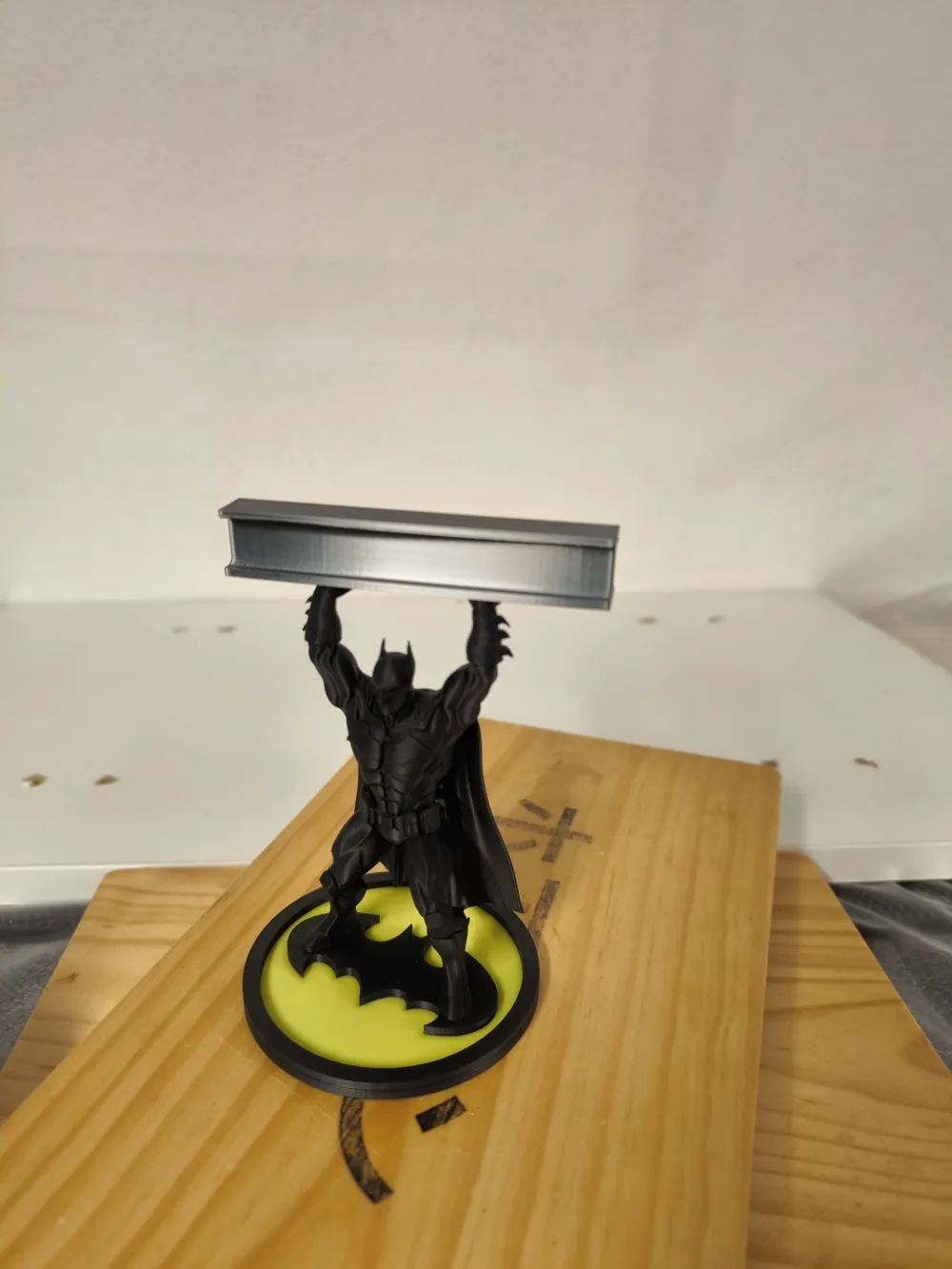 Soporte GPU Batman!!! - Modelo de impresión 3D gratuito - MakerWorld