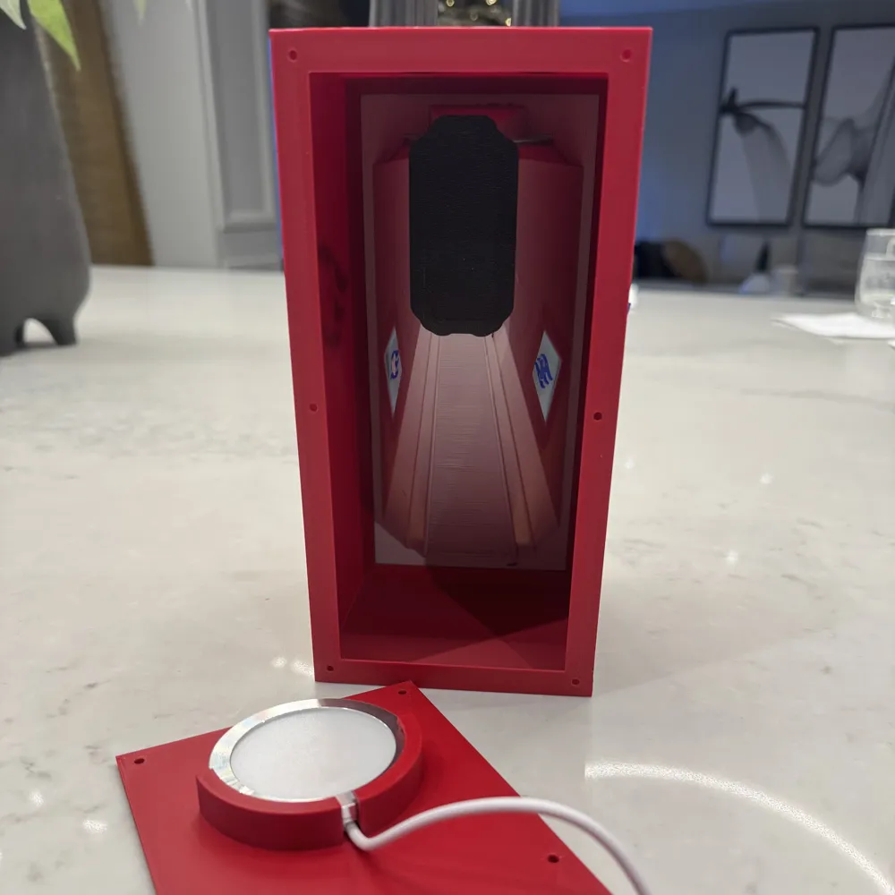 DCL Aqua Mouse Book Nook - Free 3D Print Model - MakerWorld