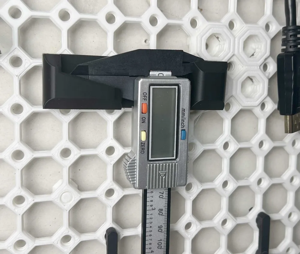 Caliper Bracket Multiboard Remix Remixed by AvisTechno - MakerWorld