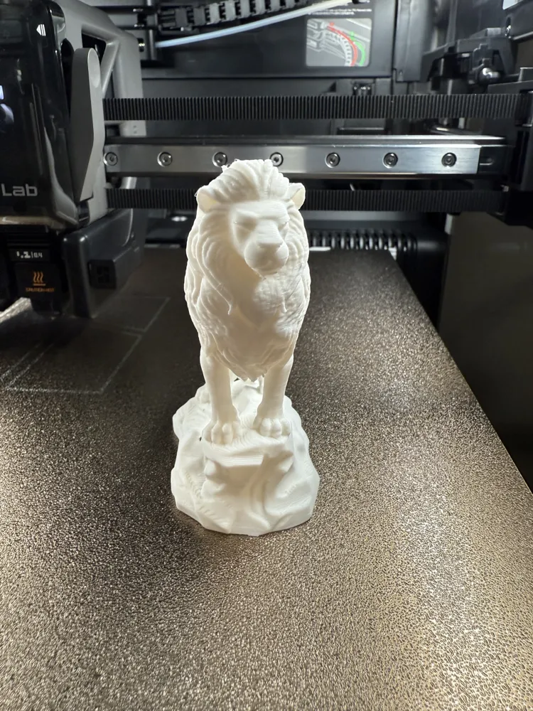 Crown of the Lion – Symbol of Brave Devotion - Free 3D Print Model ...