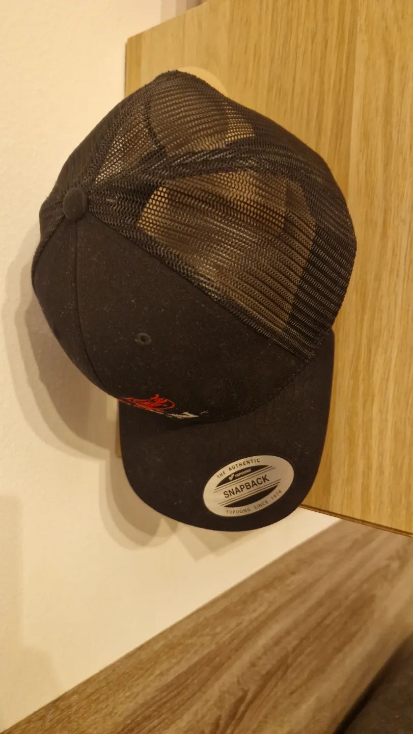 Cap hanger by BLsedl - MakerWorld