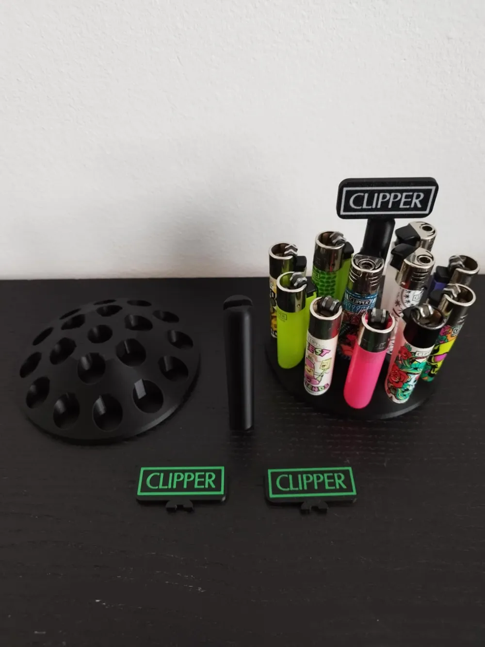 Clipper lighters stand circle by Choosse23 MakerWorld: Download Free 3D ...