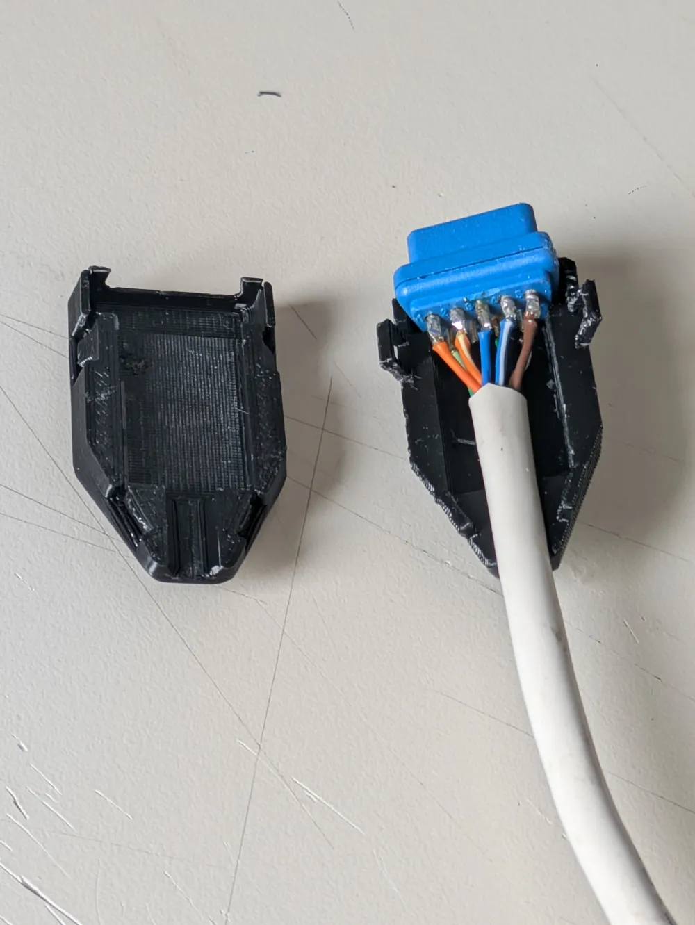 DB9 small cover for joystick connectors - Free 3D Print Model - MakerWorld