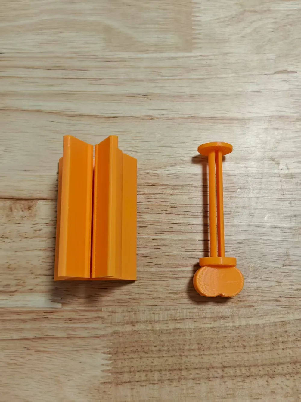 Toothpaste Squeezer Base - Free 3D Print Model - MakerWorld