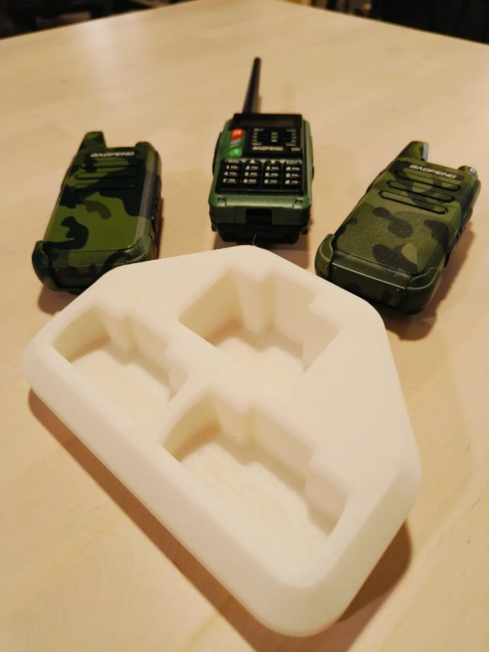 Multi Stand for BAOFENG radios - Free 3D Print Model - MakerWorld
