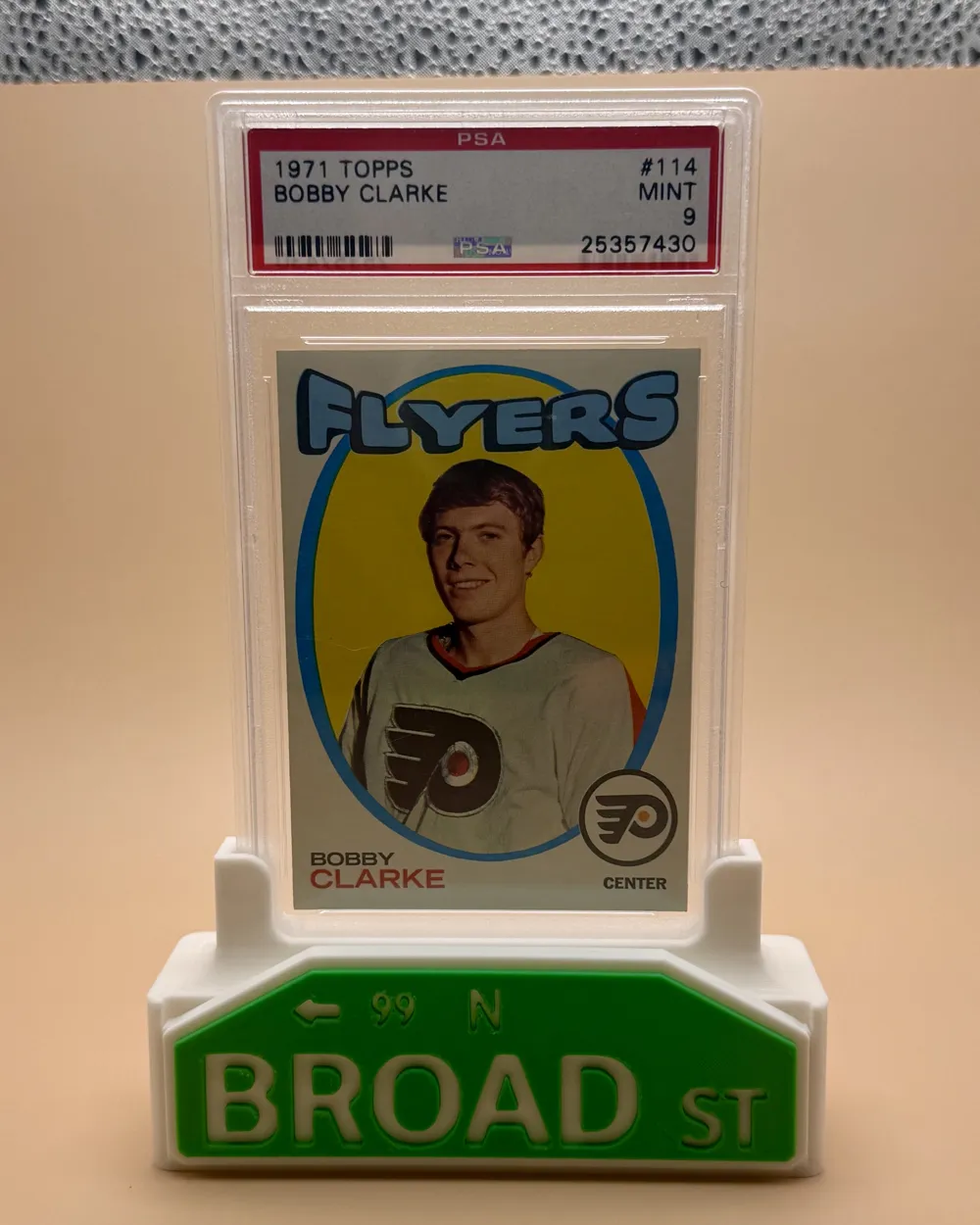 Philadelphia Broad St. Sign PSA Card Stand - Free 3D Print Model ...