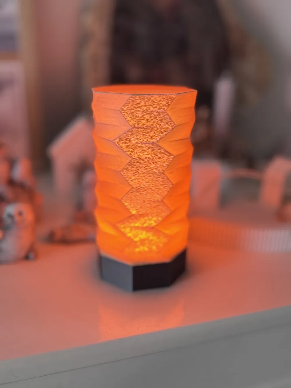 Honeycomb Lamp – with Bambu Lab Light Kit 001 by mieser_schakal ...