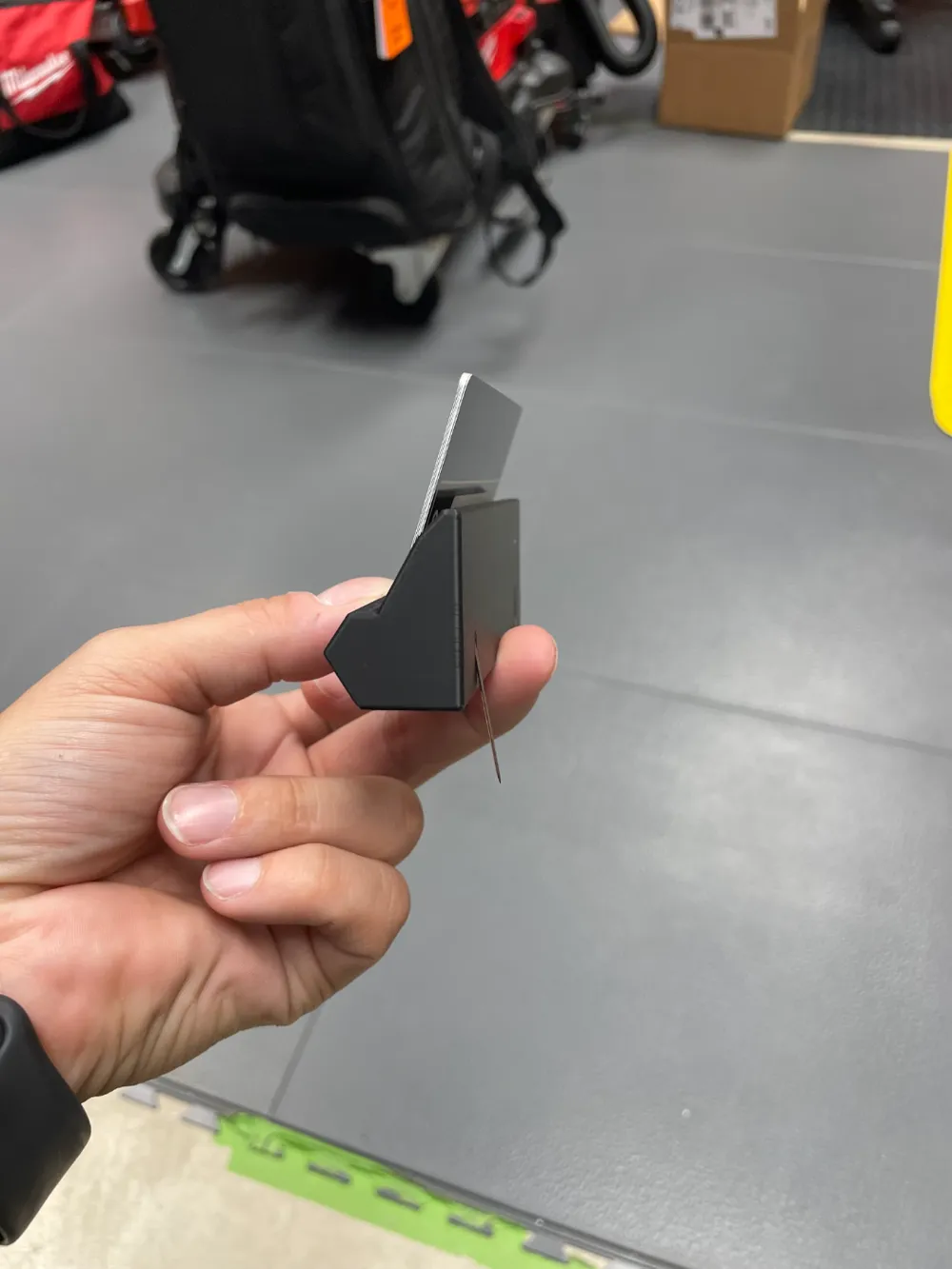 Cube Wall Push Pin Business Card Holder by JGourley86 - MakerWorld