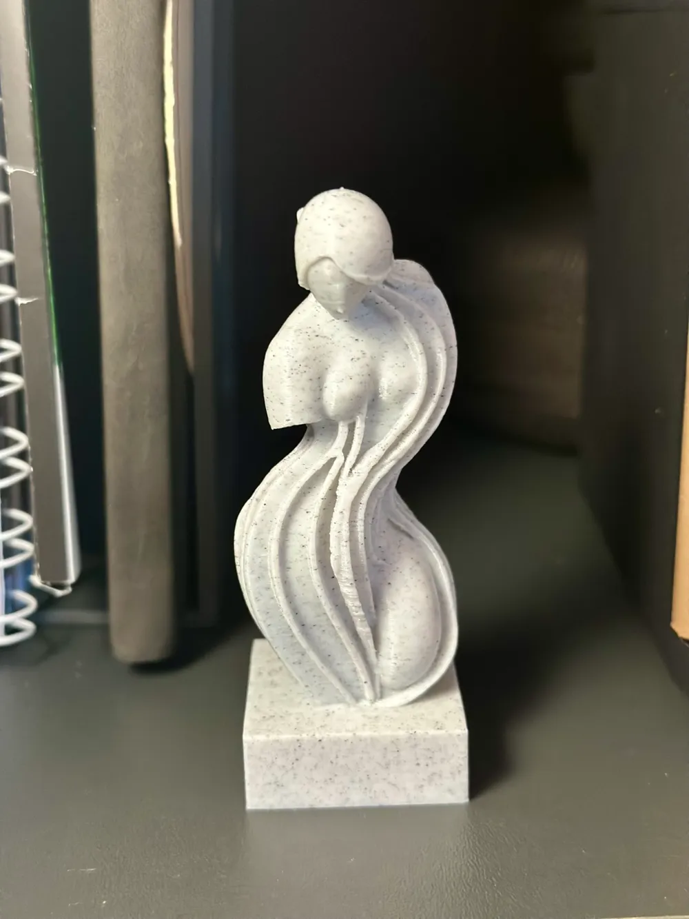 Fluid Grace - Abstract Statue by tux3105 - MakerWorld
