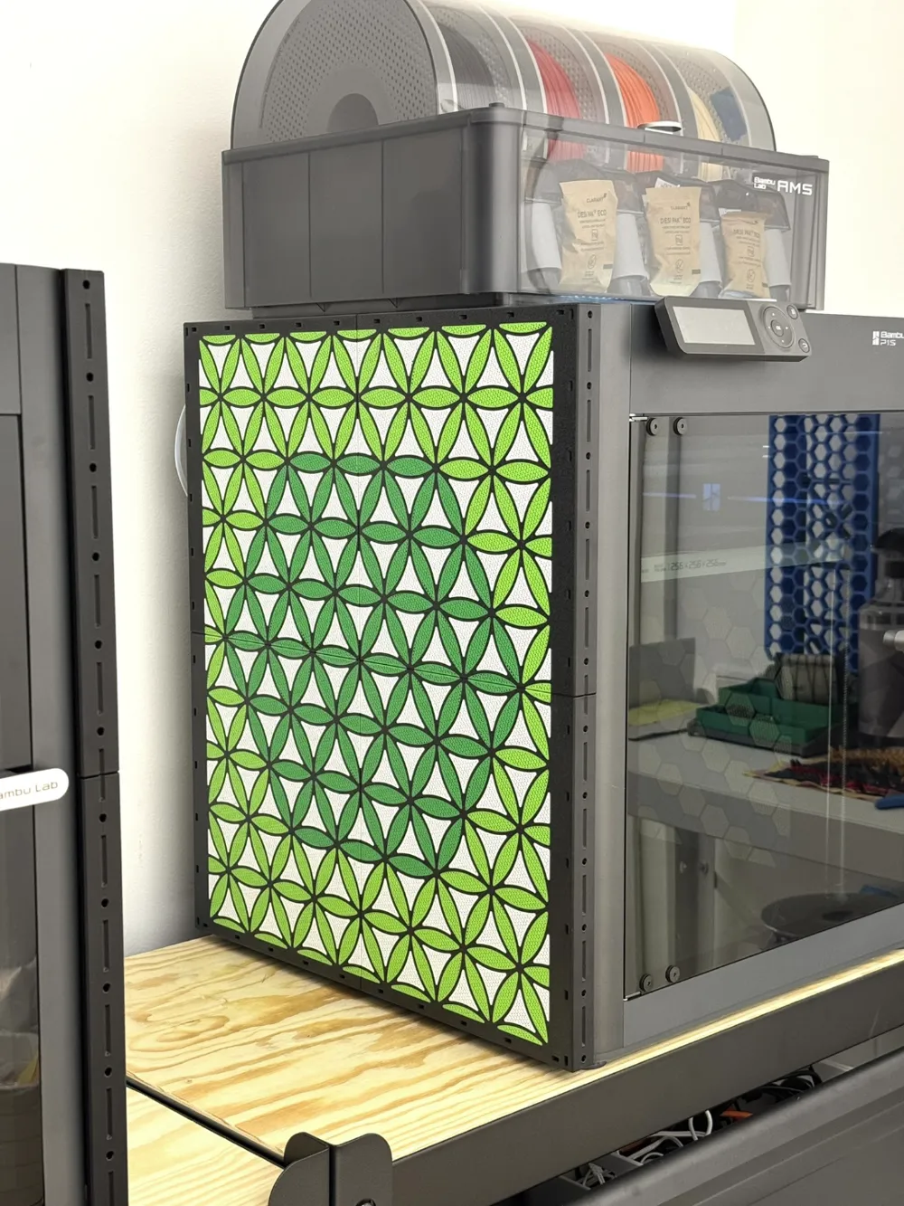 P1S/X1C Thermal and Noise Kit - Sides - "Life" by KYZ Design - MakerWorld