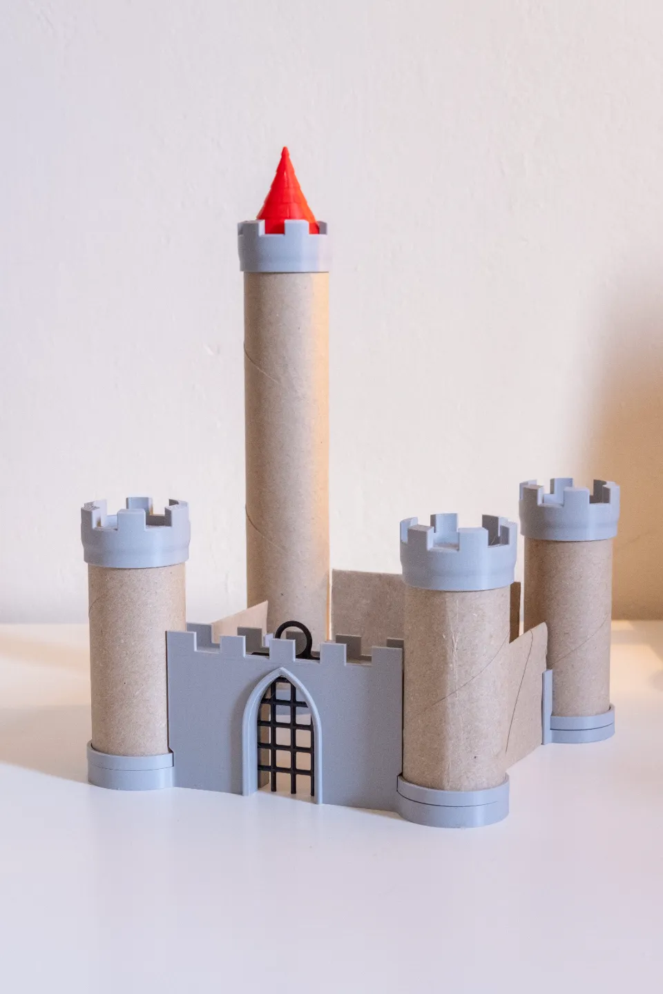 Paper Tube Castle Playset by Anders_Cockers - MakerWorld