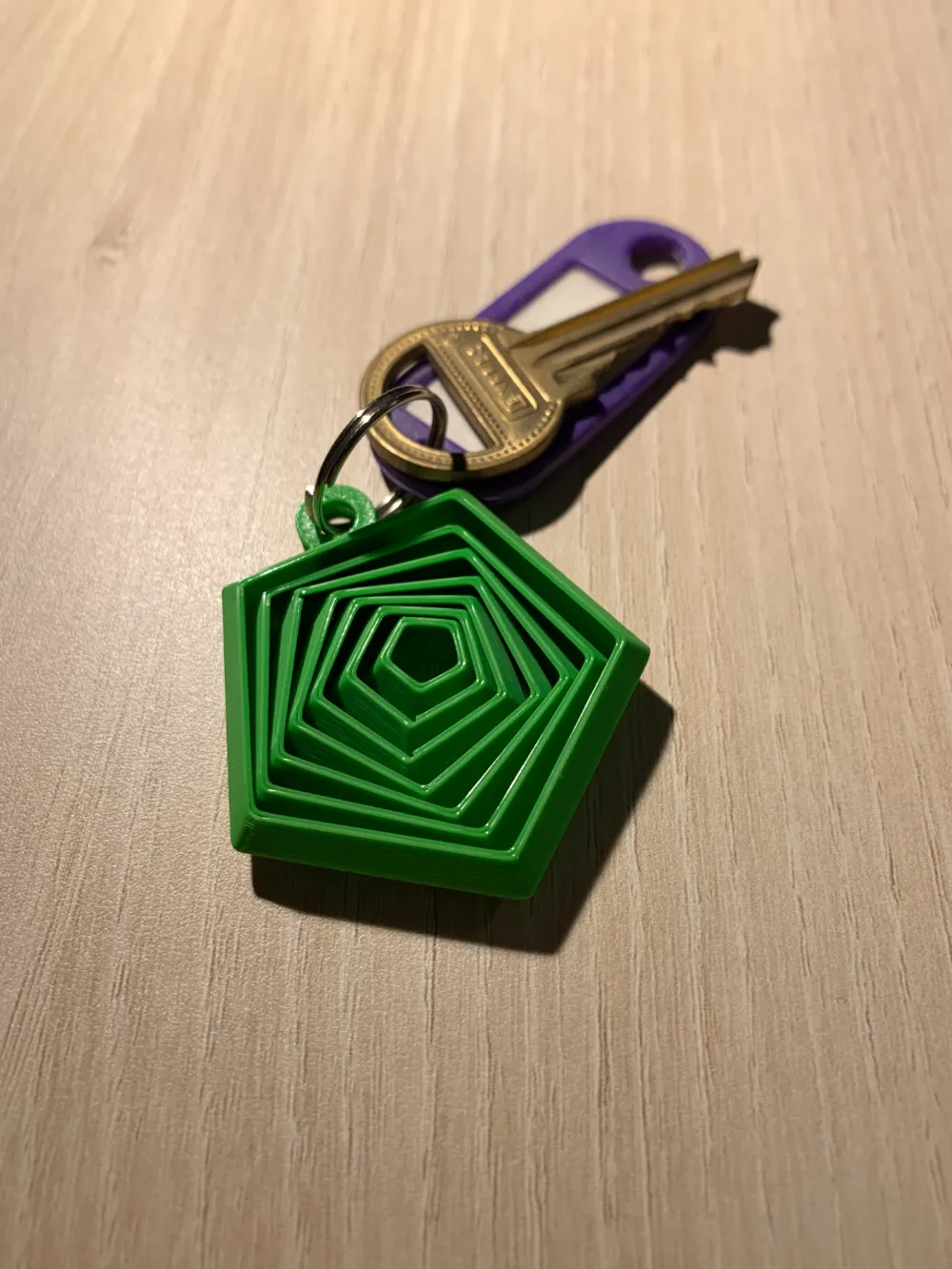 Fidget Pentagon Keychain Remixed by Xeraj - MakerWorld