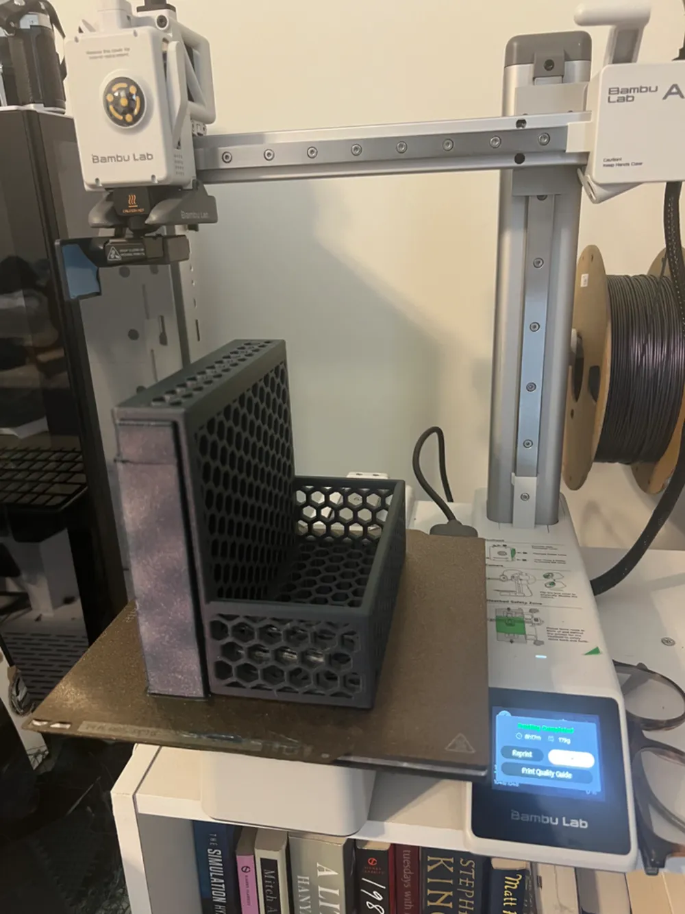 Hanging Fish Tank Organizer - Free 3D Print Model - MakerWorld