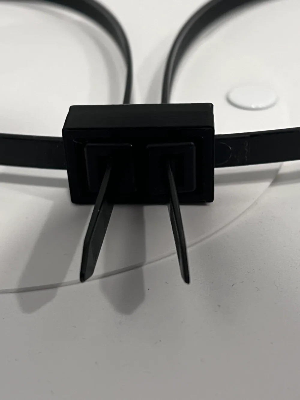 Zip Tie Handcuffs by Rej3cted Wrkx - MakerWorld