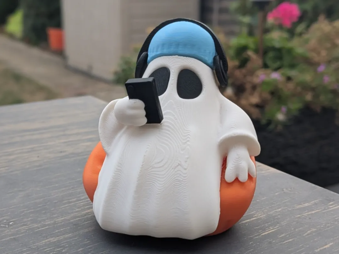 Cute Halloween Chill Hipster Ghost by oOMILLSY3DOo MakerWorld: Download Free 3D Models