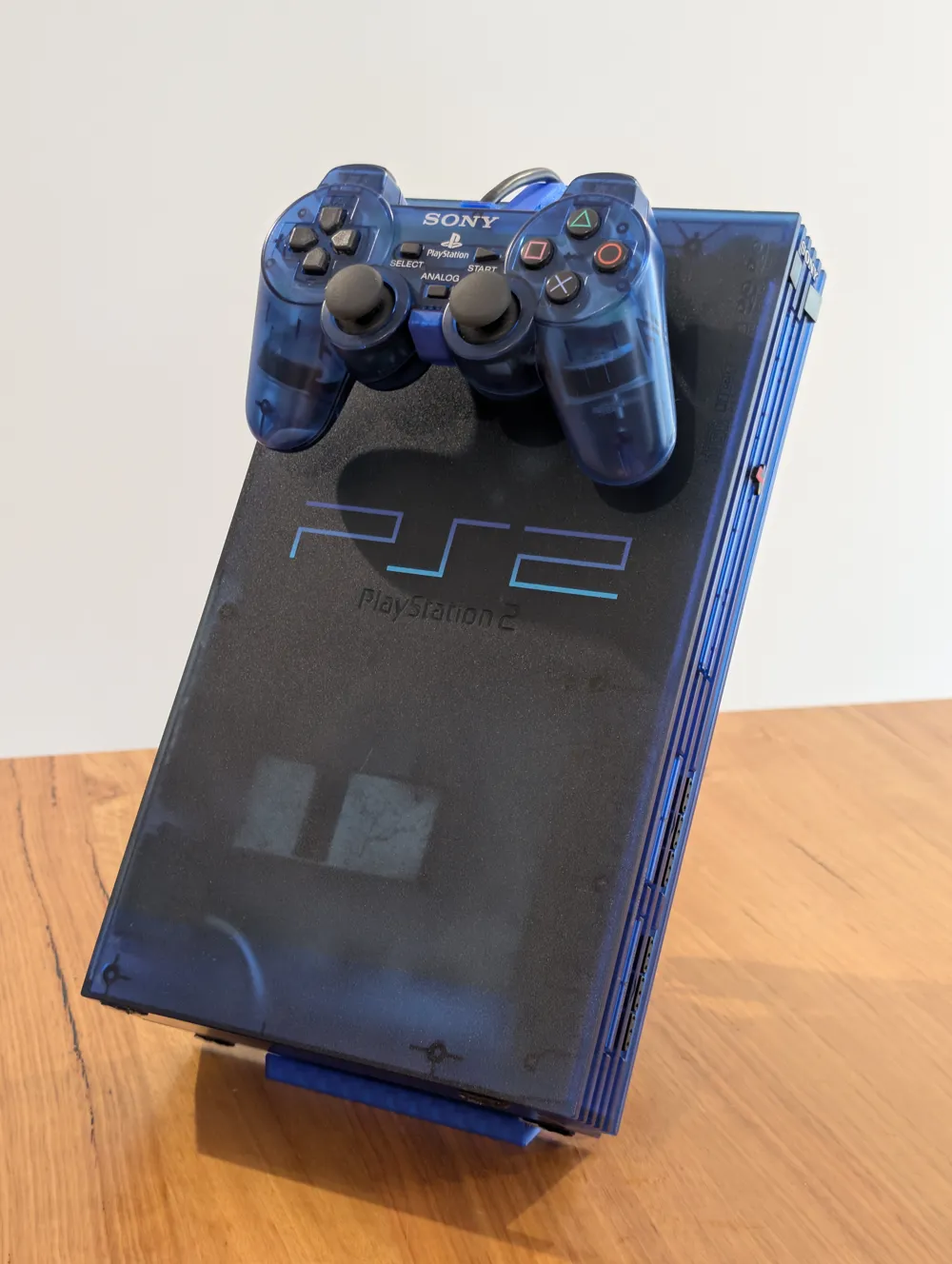 PlayStation 2 Original Console Display Stands - Free 3D Print Model ...