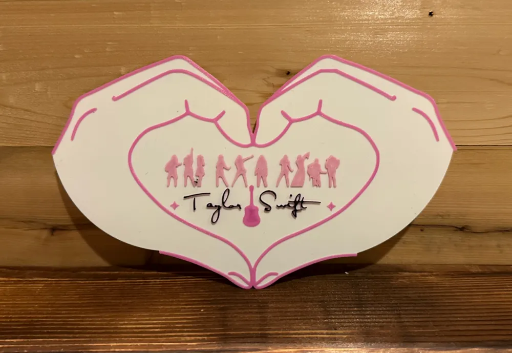 Collection of 2 Taylor Swift Hand Heart Wall Decor by tsandome - MakerWorld