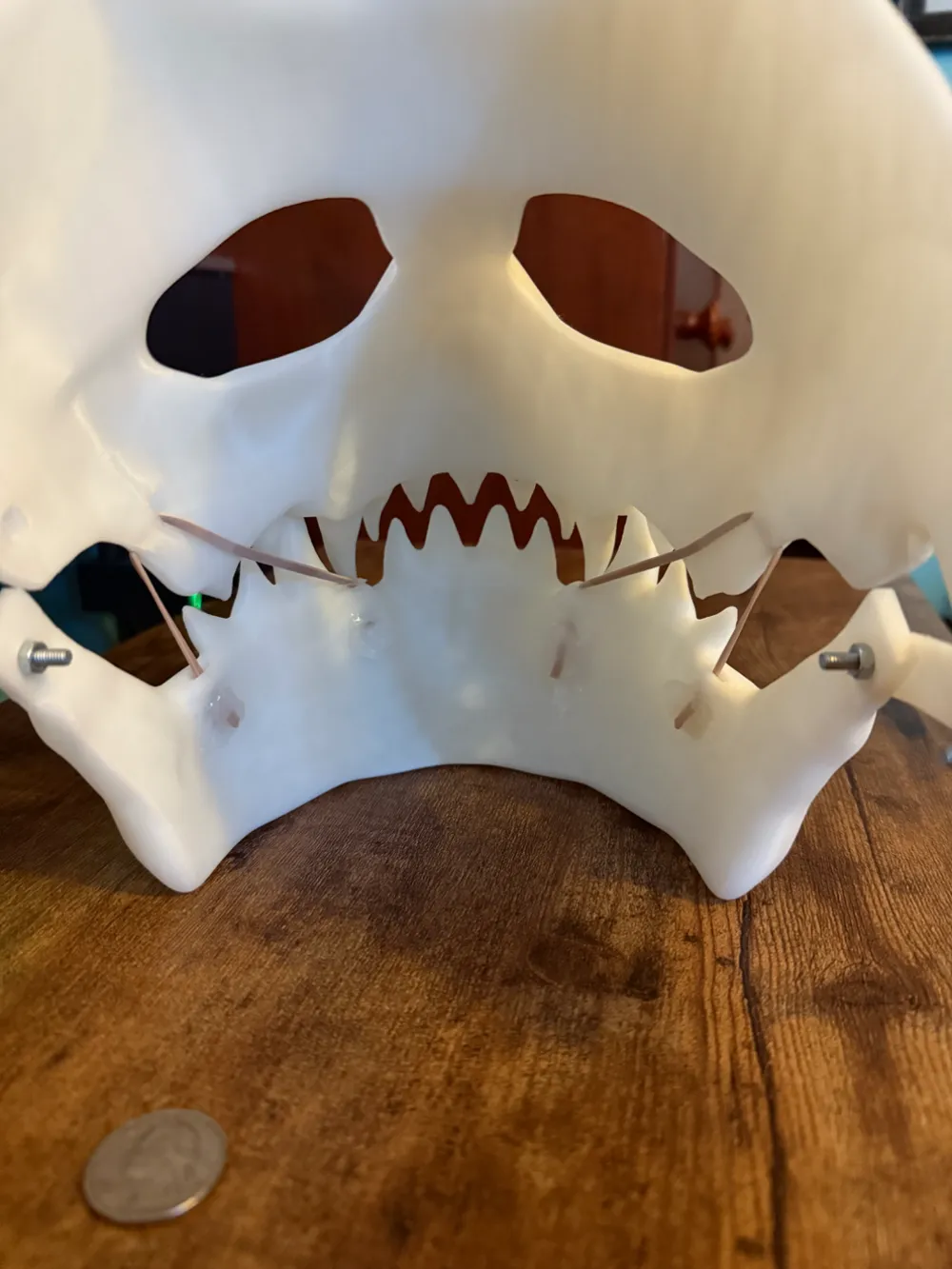Skull Mask (Moveable Jaw) - Free 3D Print Model - MakerWorld
