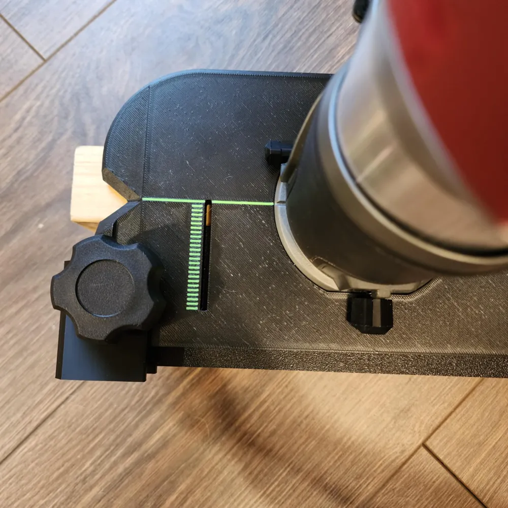 Milwaukee Compact Router Edge Guide / Groove Jig by Roelax MakerWorld ...