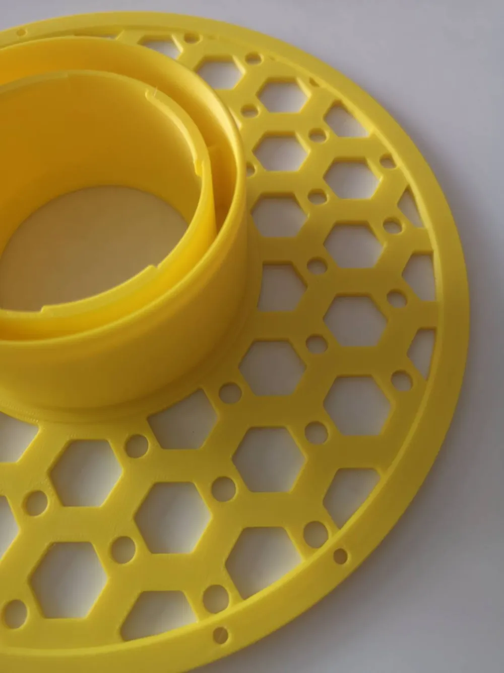 Bambu Lab Filament Spool | Original Size Replica - Free 3D Print Model ...