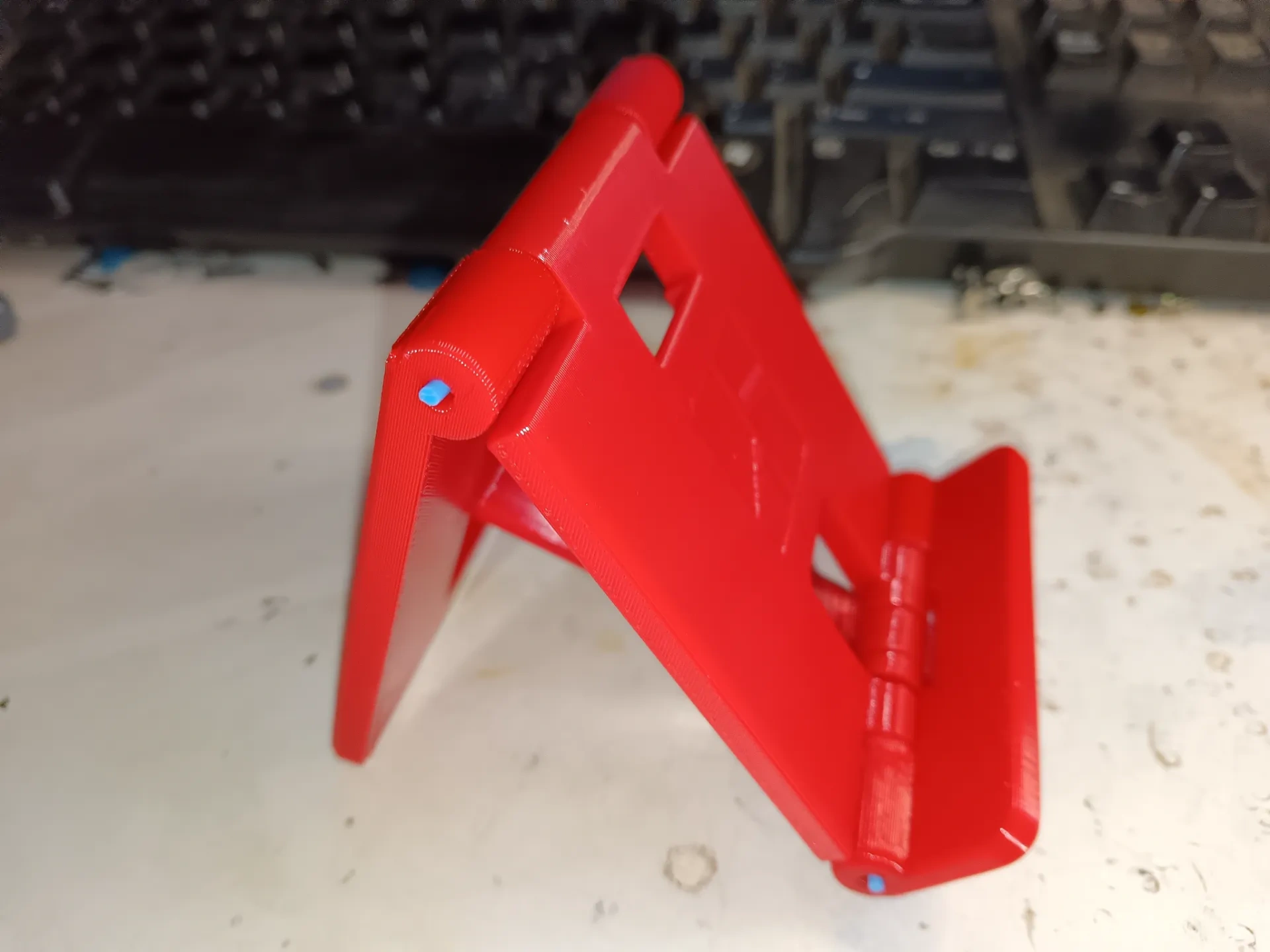 Bambu Lab Three-Fold Phone Stand - Foldable in Three Ways by user ...